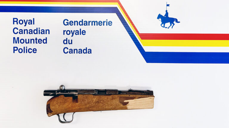 Public helps RCMP fight illegal gun and drug crimes in Inuvik - CKLB Radio